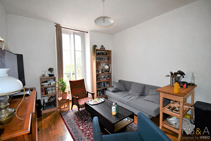 Appartement à louer - Quartiers Centre, Centre-ville - 2 pièces - 1 chambre