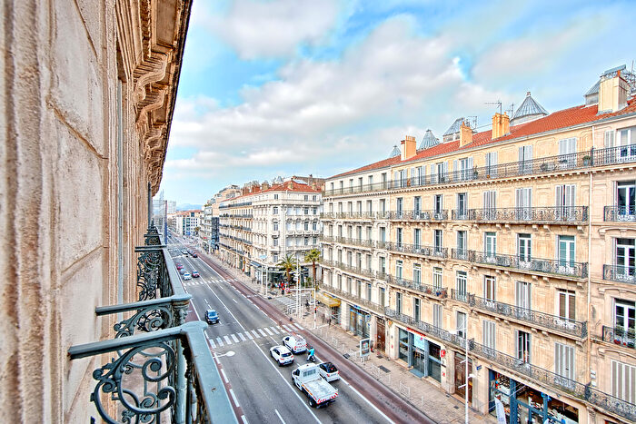 Appartement à vendre - Toulon, Centre-ville - 5 pièces - 3 chambres