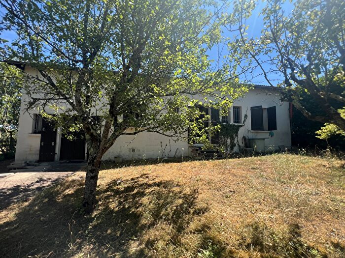 Mazerolles : Maison 3 pièces à vendre