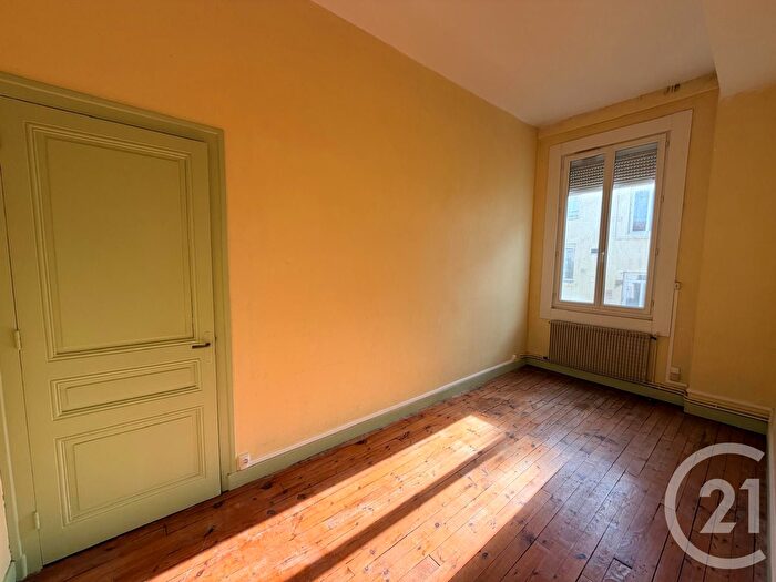 Appartement à vendre - Saint-Étienne, Centre-ville, Peuple, Chavanelle - 3 pièces - 2 chambres