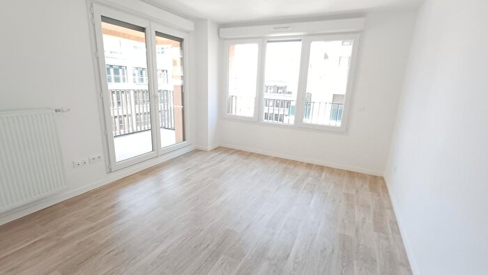 Bobigny, Centre-ville : Appartement 4 pièces à louer