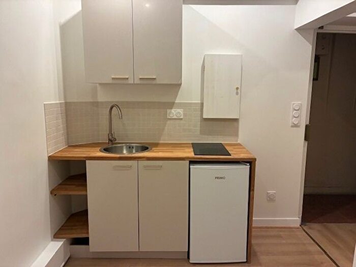 Appartement à vendre - Paris e , Saint-Placide - 1 pièce