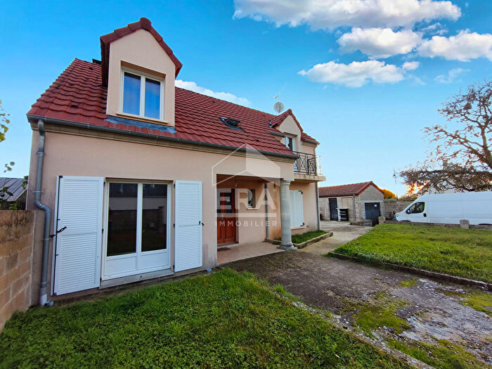 Maison à vendre - Pussay - 5 pièces - 3 chambres