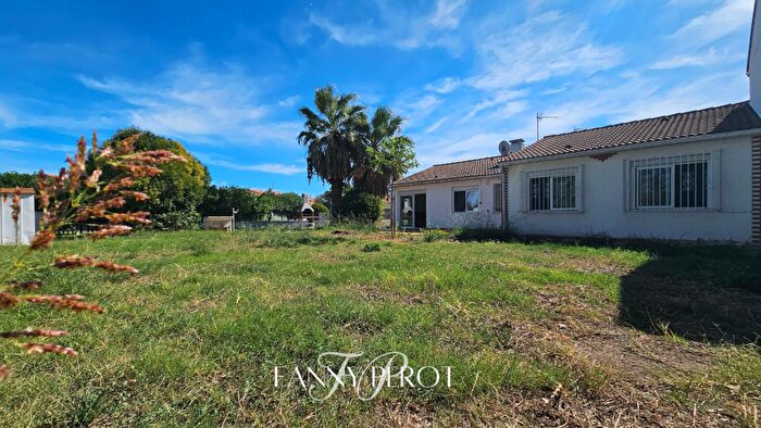 Saint-Cyprien, La Prade, La Vigie : Maison 4 pièces à vendre