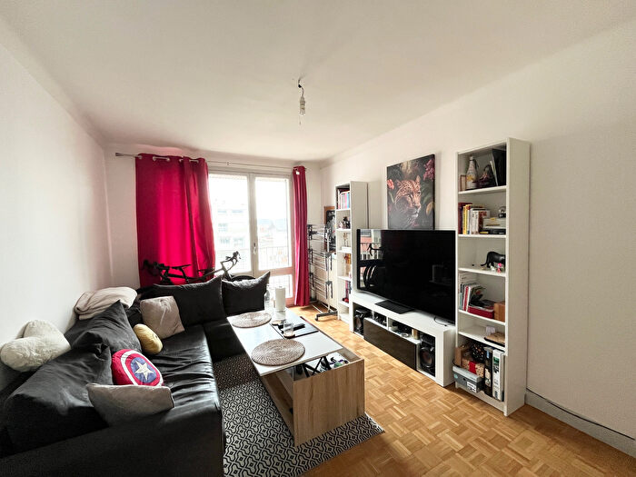 Appartement à louer - Tarbes, Centre-ville - 3 pièces - 2 chambres