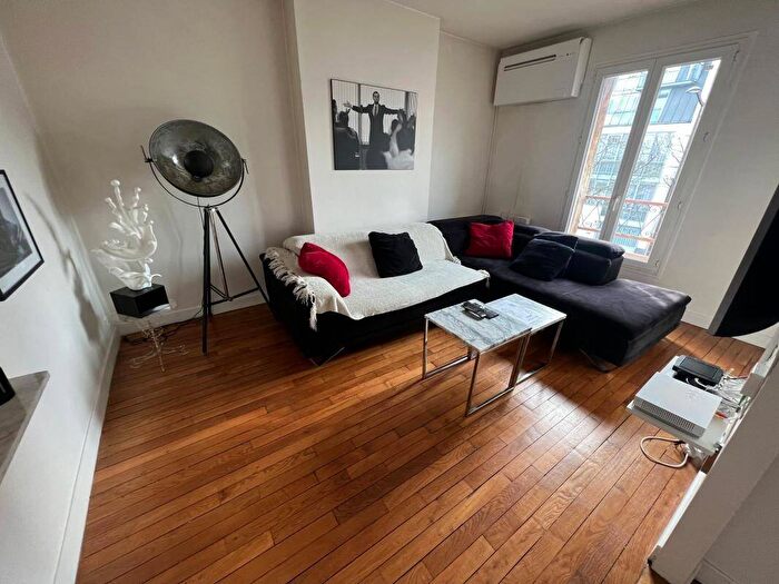 Appartement à louer - Franges du Bois de Vincennes, Charenton-le-Pont - 3 pièces - 2 chambres