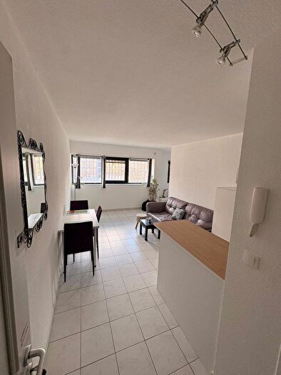 Appartement à louer - Marseille ème - 2 pièces - 1 chambre