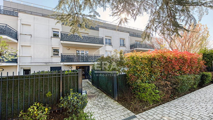 Appartement à vendre - Pontault-Combault, Centre commercial - 3 pièces - 2 chambres