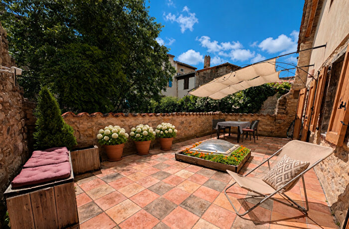 Maison 4 pièces à vendre à Saint-Antonin-Noble-Val