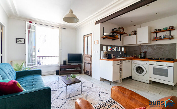 Appartement 2 pièces à Saint-Denis, République, Gare, à vendre