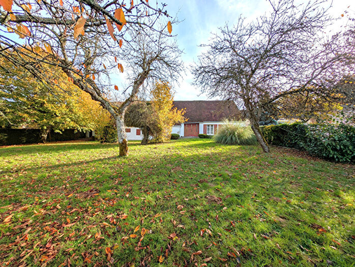 Maison à vendre - Parly - 6 pièces - 4 chambres