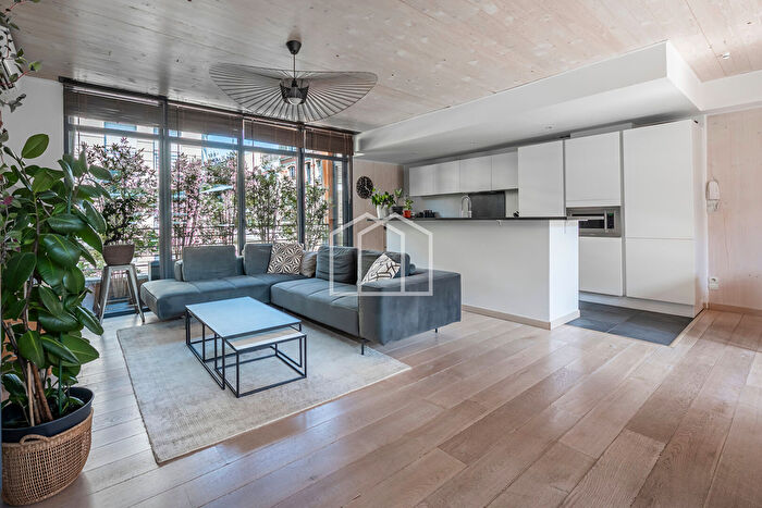 Suresnes, Carnot, Gambetta : Maison 5 pièces à louer