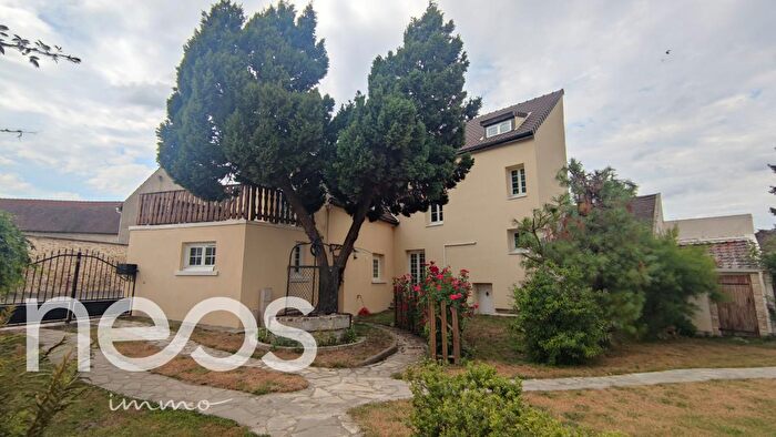 Maison 5 pièces à Villeneuve-sous-Dammartin, à vendre