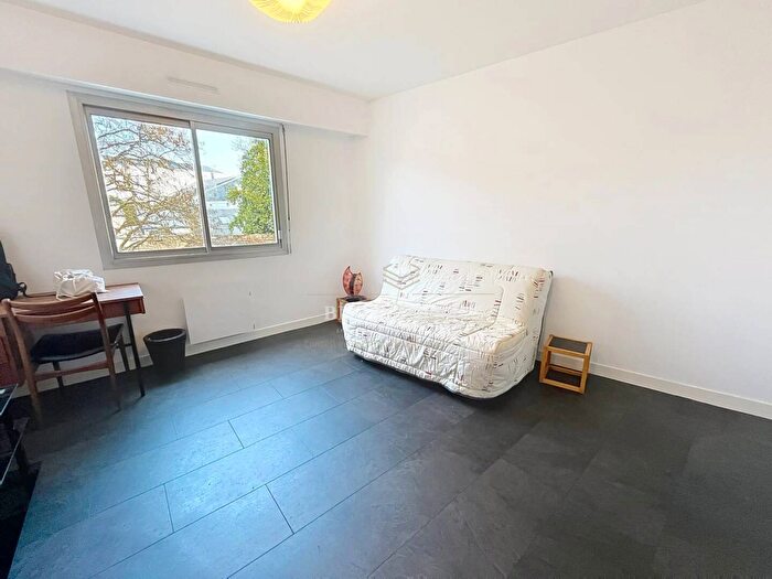 Appartement à louer - Madeleine, Nantes - 1 pièce