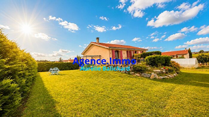 Maison 6 pièces à Saint-Maurice-en-Gourgois, à vendre