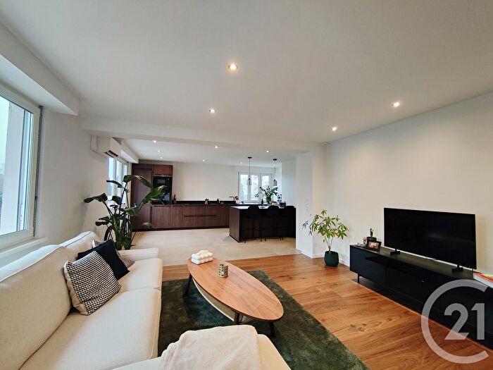 Appartement à vendre - Schiltigheim, Ecrivains, Trois Epis - 3 pièces - 2 chambres