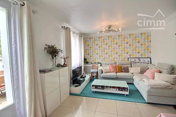 Maison 4 pièces à Champs-sur-Marne, Bords de Marne, à vendre