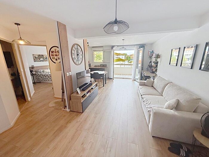 Appartement 2 pièces à vendre - Saint-Estève
