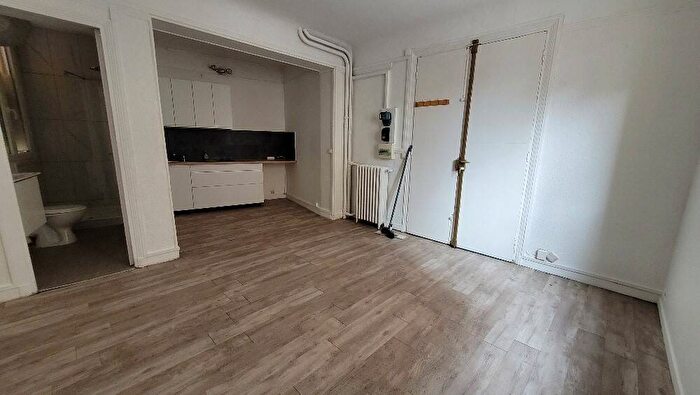 Appartement 1 pièce à Glatz-Miviere, Bois-Colombes, à louer