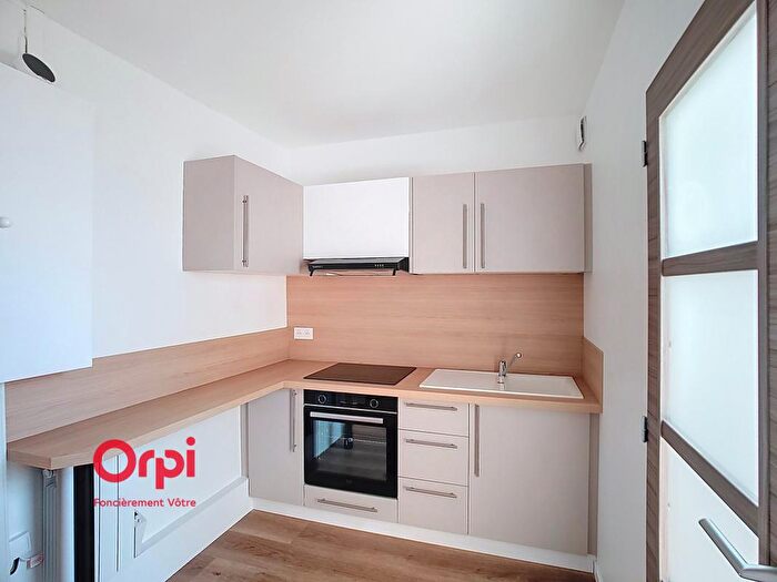 Appartement à louer - Nantes, Saint-Clément, Jardin des plantes, Caserne Lamoricière - 1 pièce
