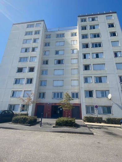 Appartement 4 pièces à louer à Cité Rose-Zone A, Canteleu