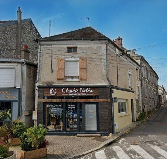 Appartement 1 pièce à louer - Moret-Loing-et-Orvanne