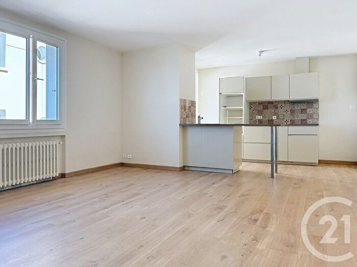 Appartement 4 pièces à Sète, Centre-ville, à louer