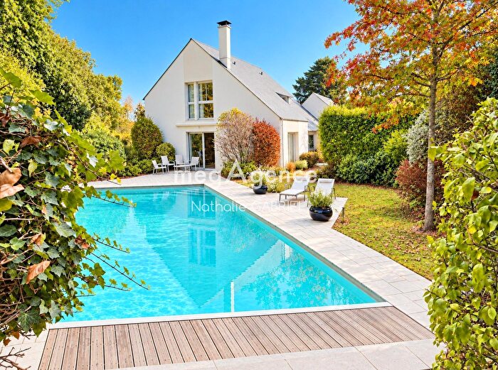 Maison 8 pièces à Bouchemaine, à vendre
