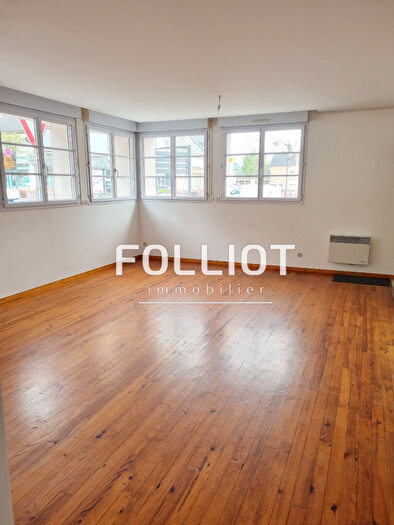 Appartement à louer - Canisy - 4 pièces - 3 chambres