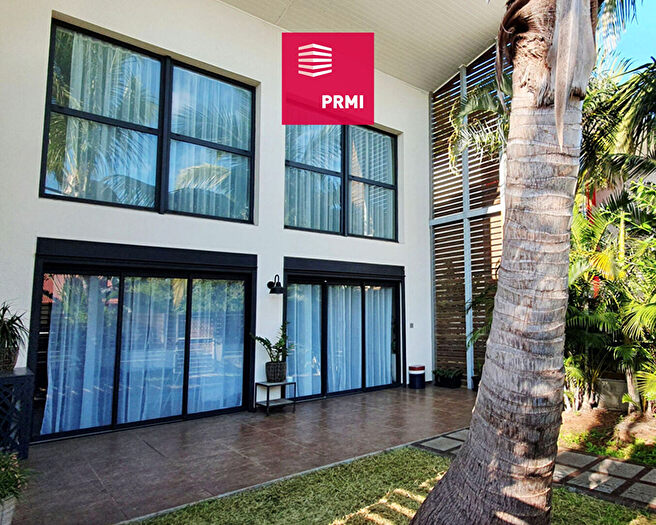 Maison à vendre - Saint-Pierre, Bois dOlive - 5 pièces - 3 chambres