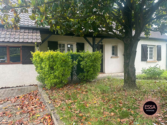 Maison 6 pièces à louer à Épône