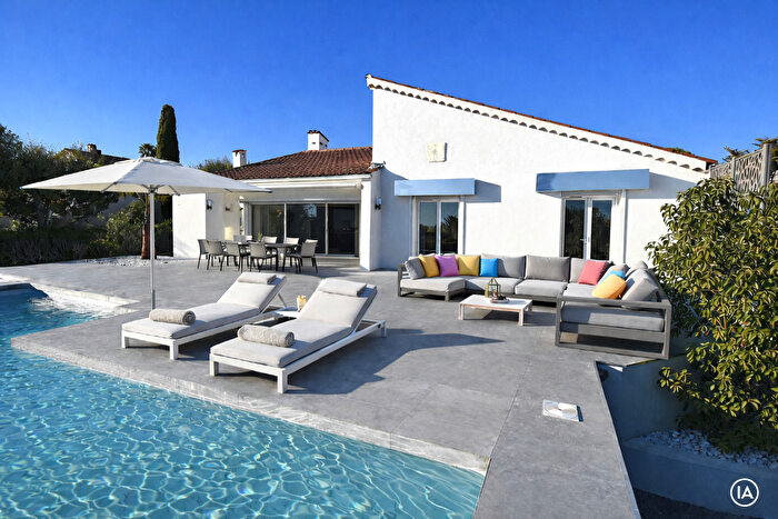 Maison à vendre - Saint-Raphaël, Plateau Notre-Dame - 5 pièces - 3 chambres