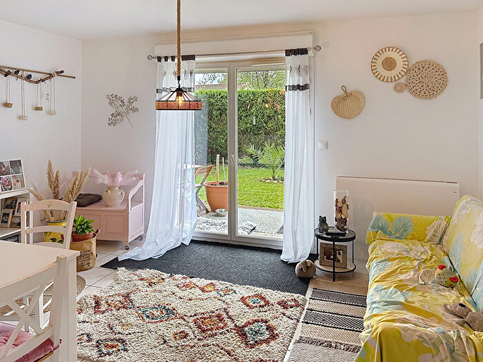 Appartement à vendre - Coutras - 2 pièces - 1 chambre