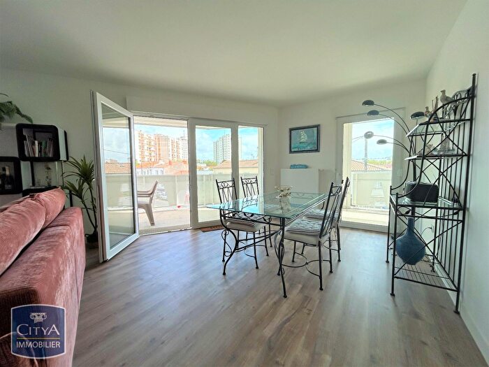 Appartement à vendre - La Rochelle, Port Neuf - 4 pièces - 3 chambres