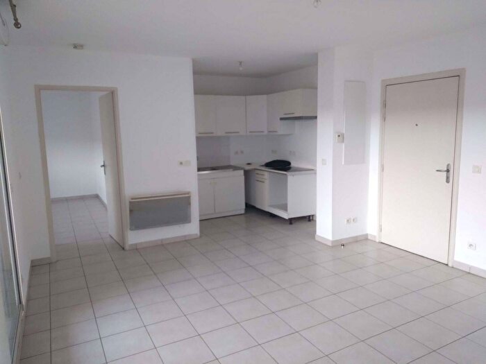 Les Chutes Lavies, Marseille 4ème arrondissement : Appartement 2 pièces à louer