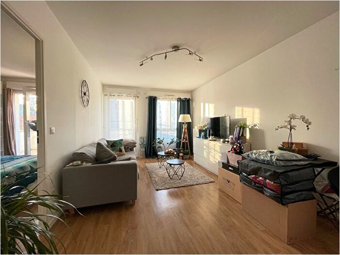 Appartement 2 pièces à Athis-Mons, Le Noyer Renard, à louer