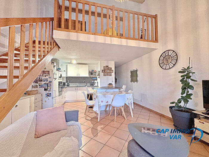 Appartement à vendre - Le Beausset - 2 pièces - 1 chambre