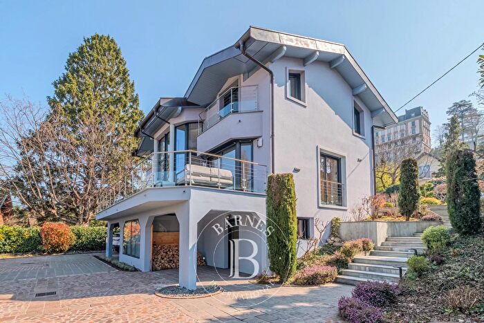 Maison à vendre - Thonon-les-Bains, Est - 8 pièces - 4 chambres