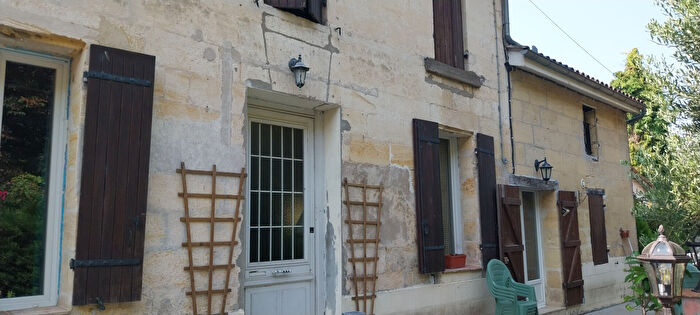 Maison à vendre - Sainte-Terre - 6 pièces - 4 chambres