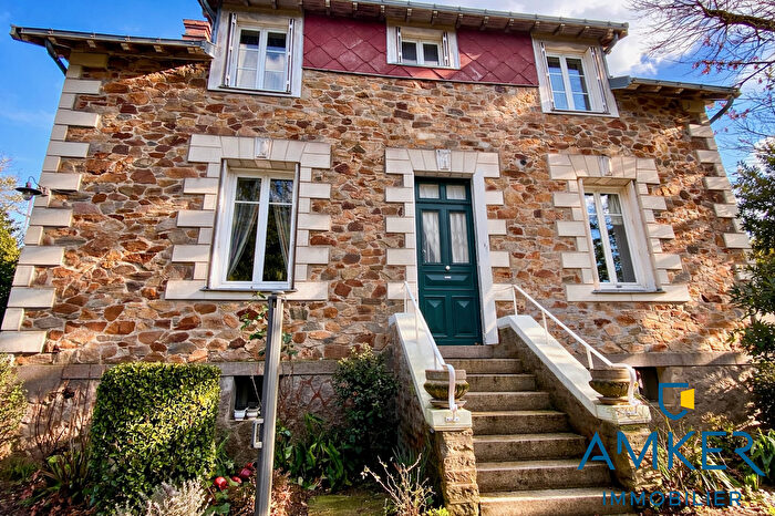 Maison à vendre - Rezé - 6 pièces - 5 chambres