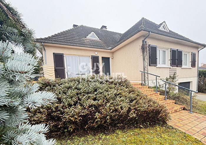 Maison à vendre - Bourges, Chancellerie, Gibjoncs, Moulon - 6 pièces - 4 chambres