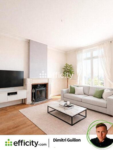 Maison à vendre - Poitiers, Sud - 11 pièces - 5 chambres