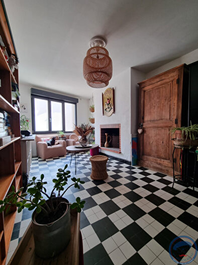 Maison à vendre - Château-Renault - 7 pièces - 5 chambres