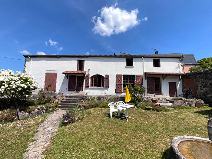 Maison 11 pièces à vendre à Chadeleuf
