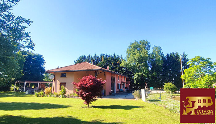 Maison à vendre - Curciat-Dongalon - 8 pièces - 6 chambres