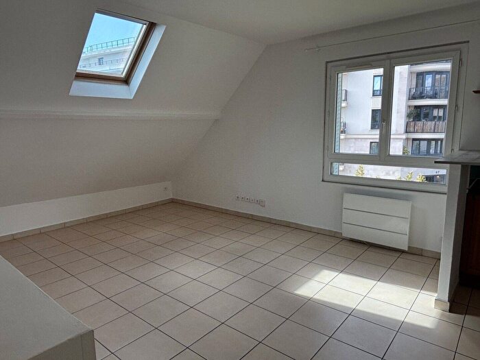 Appartement à louer - Centre Ville, Bagneux - 2 pièces - 1 chambre