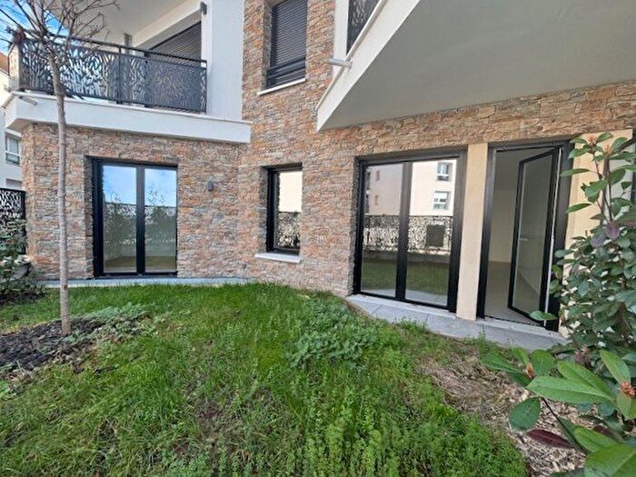 Appartement à vendre - Montévrain - 4 pièces - 3 chambres