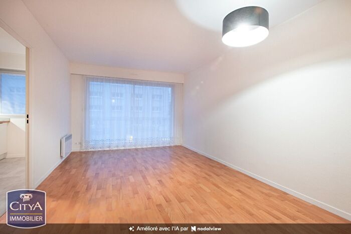 Boulogne-sur-Mer, Basse-ville : Appartement 3 pièces à vendre