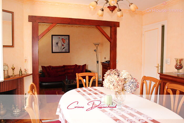 Maison à vendre - Chabanais - 7 pièces - 2 chambres