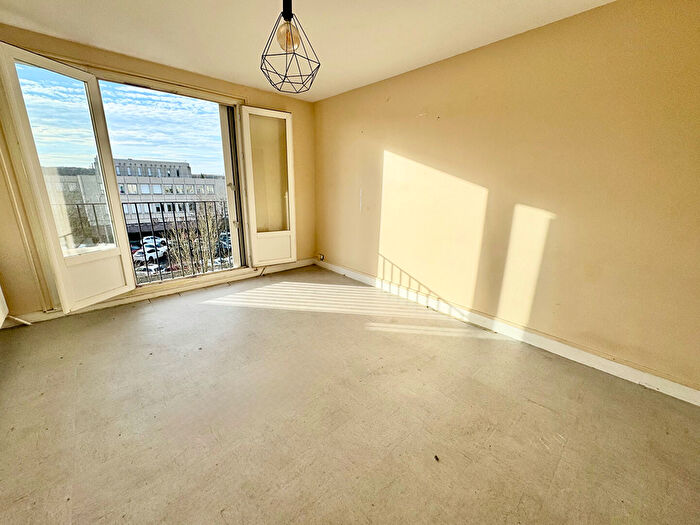 Appartement à vendre - Étampes, Saint-Martin, Saint-Gilles - 3 pièces - 2 chambres